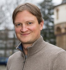 TYC Highlight Seminar: Machine-Learned Force Fields for Molecular ...